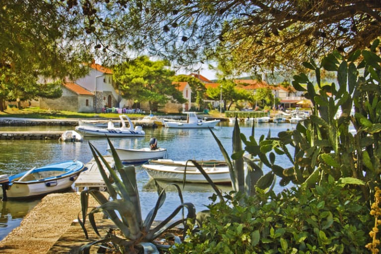 Ilovik - Getting There, Eating, Beaches, Accommodation - Visit Croatia